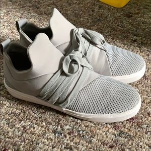 Steve Madden | Shoes | Steve Maddens Gray Lancer Sneaker | Poshmark